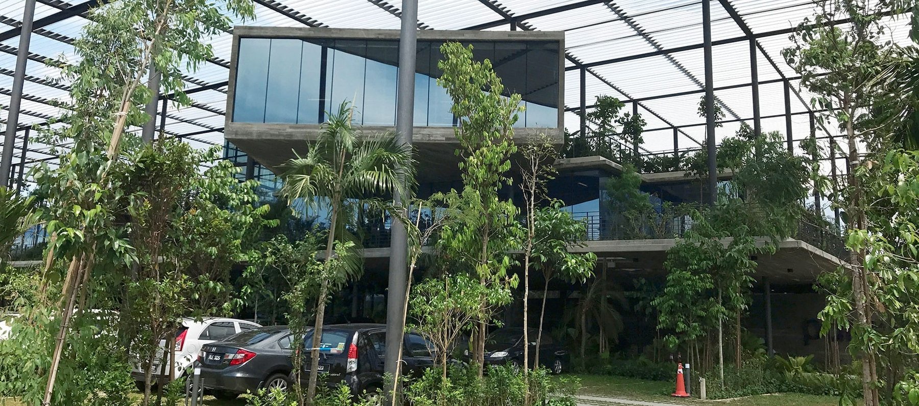 Paramit: Fantastic company in the forest relies on Ersa machines